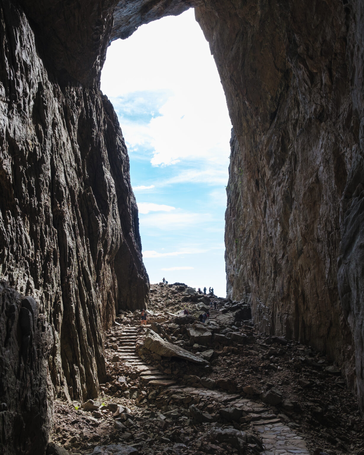 A hiking adventure: Torghatten - Visit Helgeland